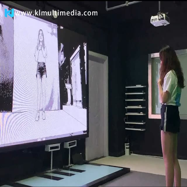 AI Portrait - Interactive digital photo booth for rental in event