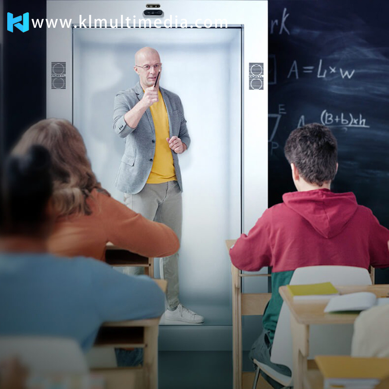 Live Human Hologram Box: Real-Time Conversation & Holo Connect