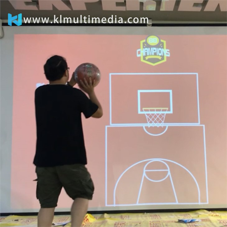 Interactive Sports Wall | Multi ball wall - virtual digital sports