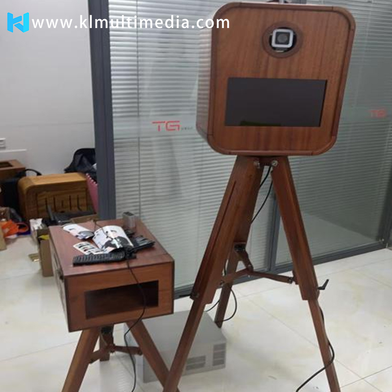 Photo Booth Machine - 360 Photo Booth Supply with Competitive Rates