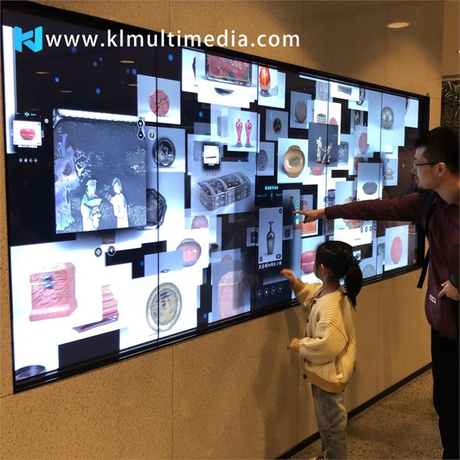 Digital Display Wall - Information interaction