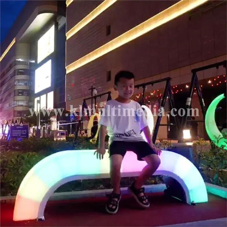 Glow Bench | light up seats - Outdoor interactive device