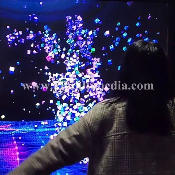 Interactive Shadow Art - KINECT interactive wall | diversified forms