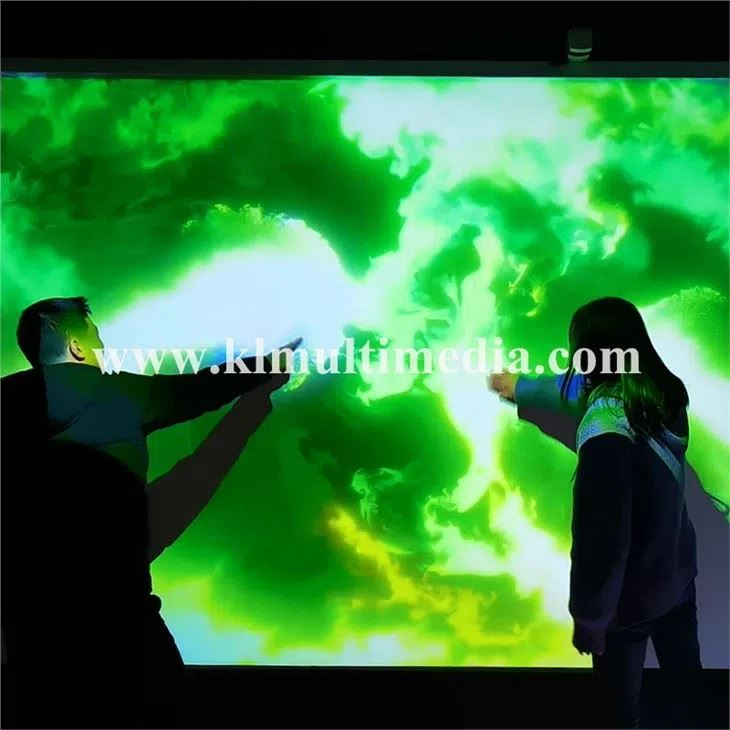 Digital Projection Art | interactive art from wall and floor